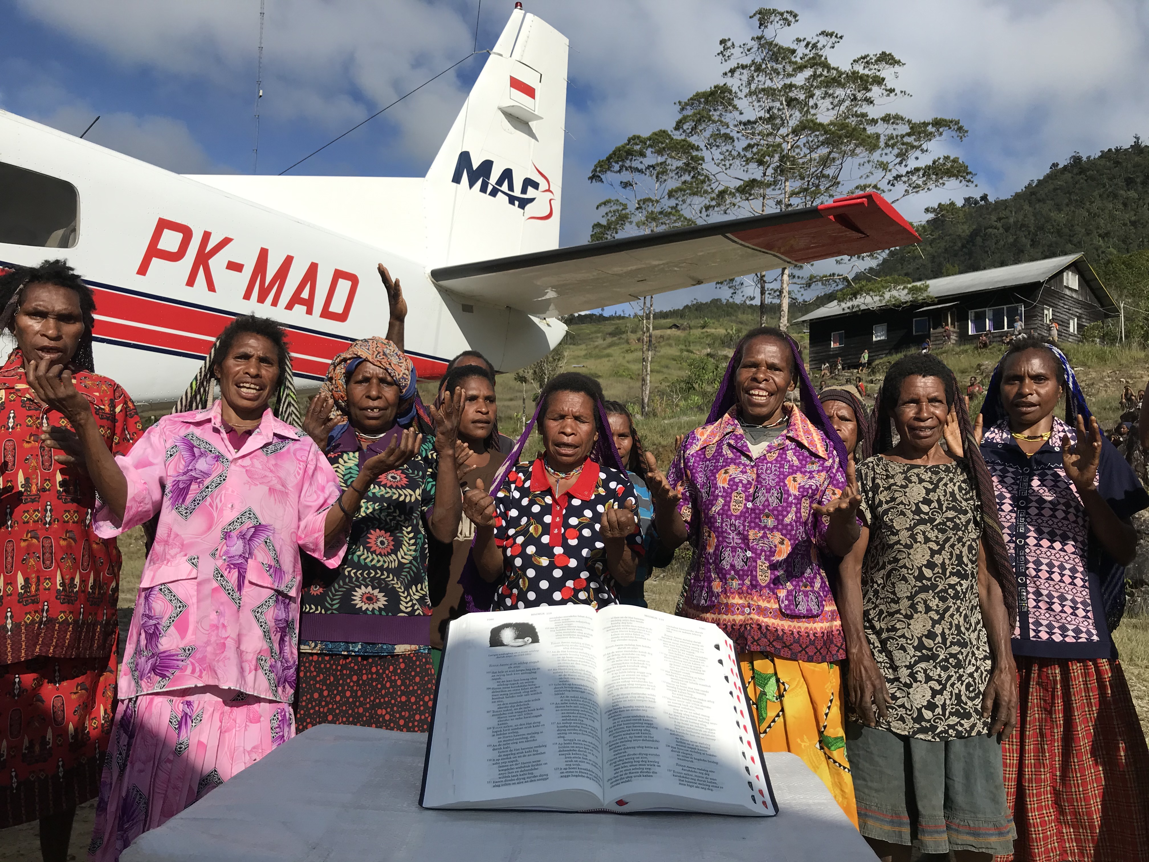 Mission Aviation Fellowship Delivers Bibles to Yali Tribe 52 Years ...