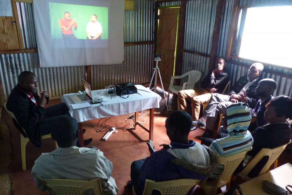 New database empowers global Deaf ministry - Mission Network News