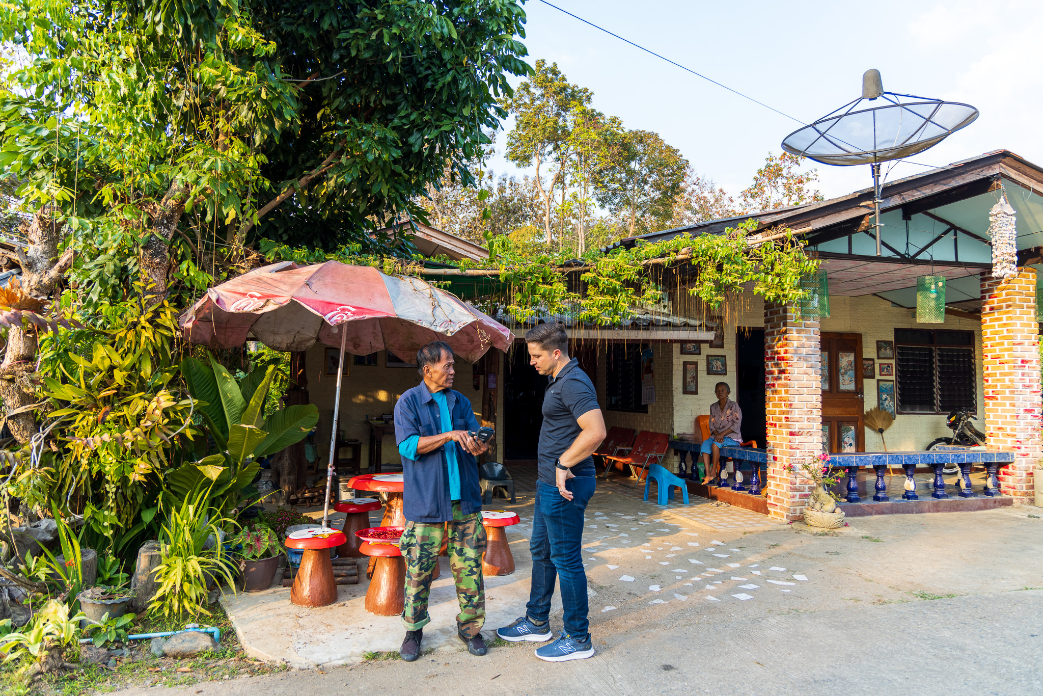 "A deep dive" into the Buddhist worldview leads to new gospel resource - Mission Network News